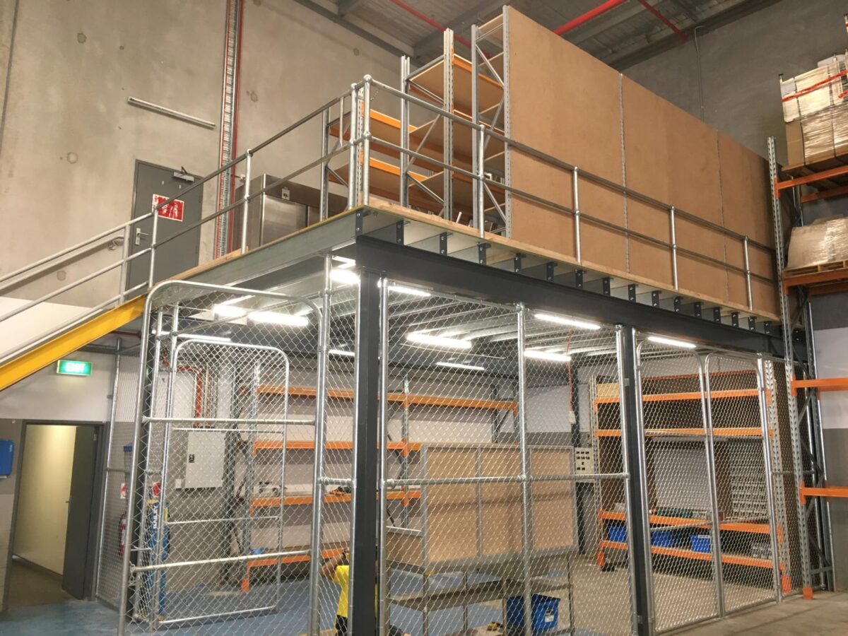 Structural Steel Mezzanine Floor - Dynamic Racking